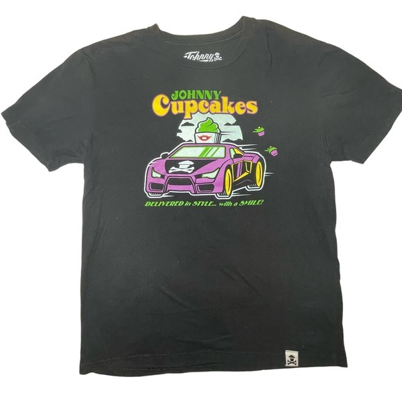 Johnny Cupcakes | Shirts | Johnny Cupcakes Tshirt In Medium And Black ...